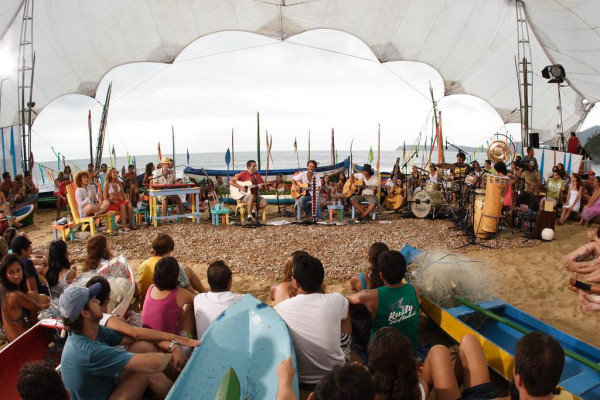 Logotipo De Luau Mtv