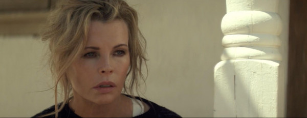 Kim Basinger: Danger (2015) - Poster US - 2342*904px